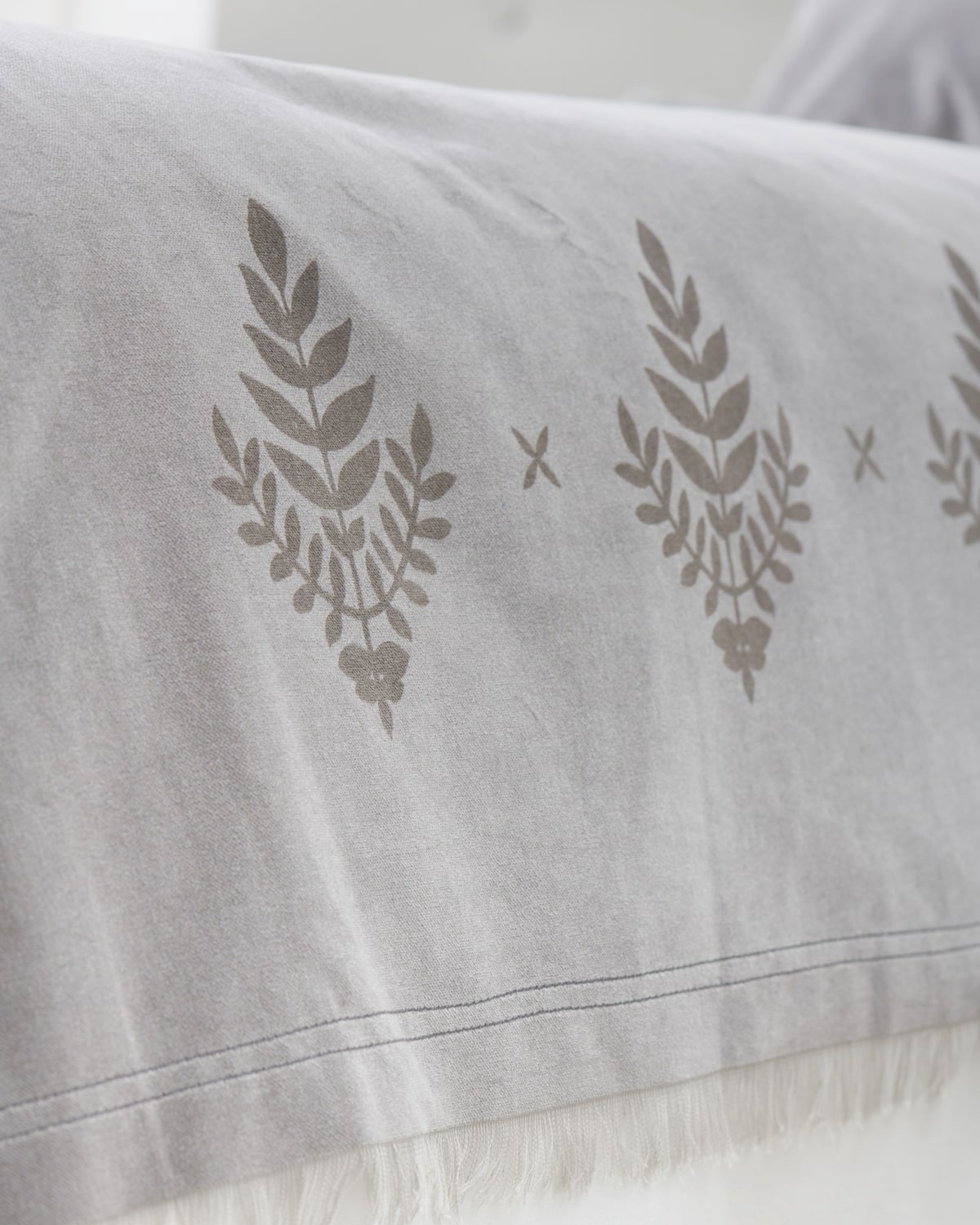 Pie De Cama Sienna 1.50X2.00Hi | Wanama